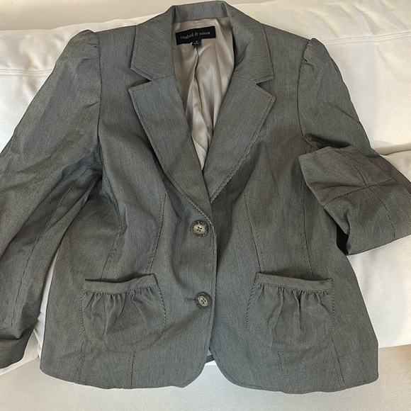 Isabel & Nina | Skirts | Elegant Isabel Nina Suit With Skirt | Poshmark